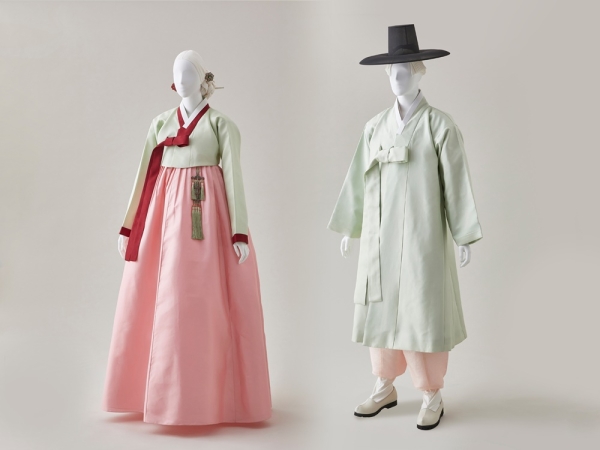 Korean’s traditional clothes, Hanbok in Korea Republic of